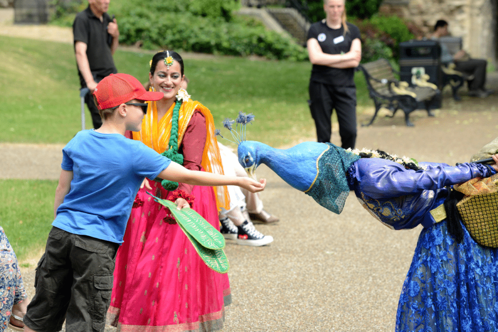 For Communities - Applause Rural Touring